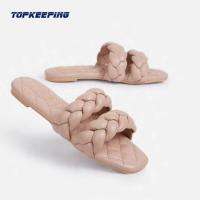 China Stylish PU Fashion Footwear Shoes Good Resilience Sandal for sale