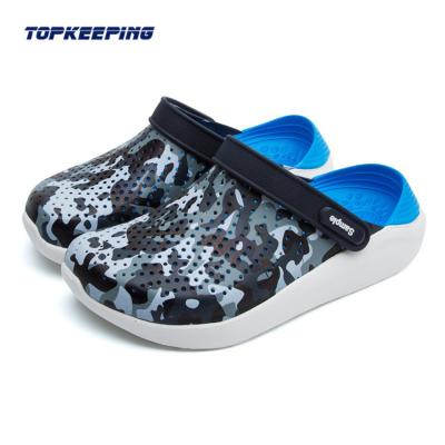 China 37-44 Stylish Quick Drying Garden Odm Men Wearing Clogs Lightweight Pvc for sale