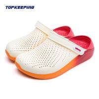 China 37-44 Stylish Quick Drying Garden Odm Men Wearing Clogs Lightweight Pvc for sale