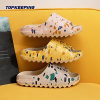 China Summer Beach Fashion Flat Heel Yezzy Female EVA Sliders for sale