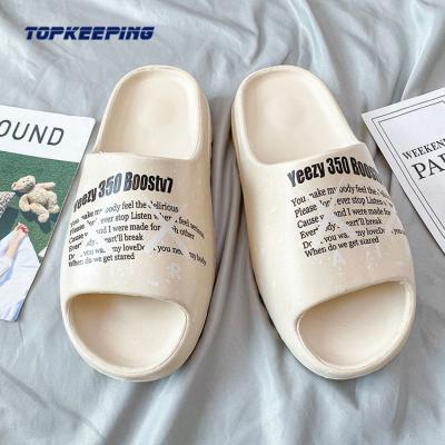 China OEM Ethylene Vinyl Acetate Summer Beach Cartoon Women Yezzy Slides for sale