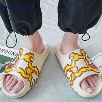 China OEM Ethylene Vinyl Acetate Summer Beach Cartoon Women Yezzy Slides for sale
