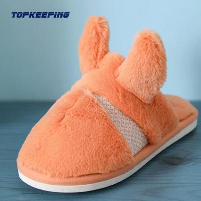 China Indoor Ladies Furry Winter Slippers EUR36 - 41 Optional for sale