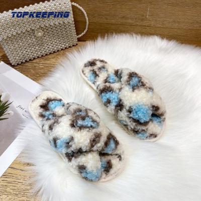 China 1D0037 Fluffy Opening Toe Flat Lady Winter Fashion Slipper With Strap for sale