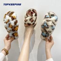 China 1D0037 Fluffy Opening Toe Flat Lady Winter Fashion Slipper With Strap for sale
