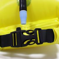 China Green Light Weight 25*60cm Swim Tow Float Dry Bag Eco Friendly PVC for sale