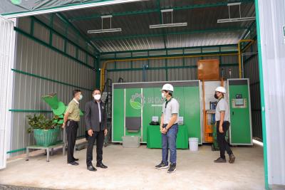 China SUS304 2000KG Compost Waste Food To Fertilizer Machine 2300mm Sustainable for sale