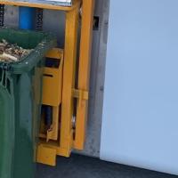 China 2000kg Large Scale Kitchen Waste Composting Machine Compactor Recycling Equipment for sale