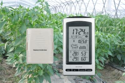 China Wireless Weather Station With Temperature Barometric Humidity Alarm Clock And Forecast for sale