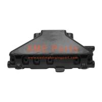 China Marine V6 Cast Iron Exhaust Manifold for Mercruiser 229 262 Engine Replaces 99746 for sale