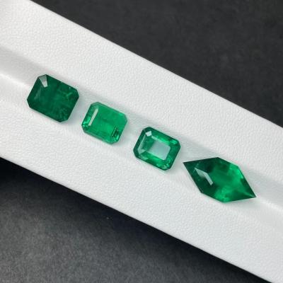 China Custom Oval Cut Lab-Created Sapphire Gemstones - 9 Mohs Hardness, 85% IR Transmission, Al₂O₃ Composition for sale