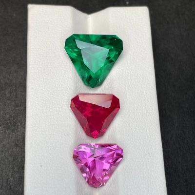 China Heart Shaped Pink Synthetic Sapphire Gems 9 Mohs Hardness 85% IR Transmission for Jewelry OEM Production for sale