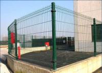 China Powder Coated V Mesh Security Fence 50x200x4mm 2m High Green RAL 6005 for sale