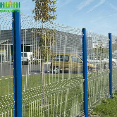 China 3D Curvy PVC Coated Welded Wire Mesh Fencing 2m Height 50x100mm Mesh for Airport Security for sale
