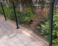 China 6ft Height V Mesh Security Fencing PVC Coated Peach Post 3D Panel for sale