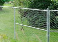 China 6 Foot Q195 Hot Dip Galvanized Chain Link Fence with 40-100mm Mesh Sizes and 2.0-3.0mm Wire Diameter for sale