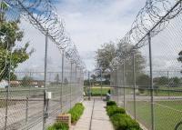 China Zoos Hot Dip Galvanized Chain Link Fencing 50x150mm 2.0-4.8mm Wire for sale