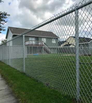China Square Post PVC Coated Security Chain Link Wire Mesh Fence Hot Dipped Galvanized for sale