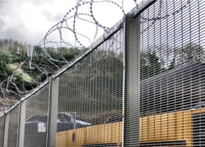 China 358 Anti Climb Security Fence 76.2mm x 12.7mm Mesh 4mm Wire Prison Barbed Wire Panel for sale
