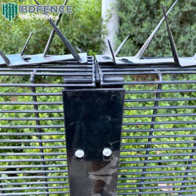 China 358 Anti Climb Anti Cut High Security Fence 4mm Wire 76.2x12.7mm Mesh Corrosion Resistant for sale