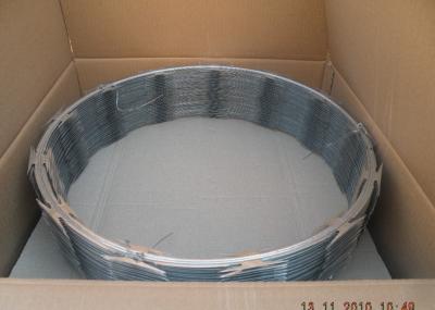 China BTO-22 Hot Dipped Galvanized Concertina Razor Wire 2.5mm Wire Diameter 0.5mm Thickness for sale