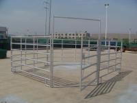 China 6ft Galvanized Livestock Steel Fence Panels for Ranch and Farm Use for sale
