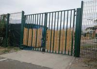 China ISO14001 Steel Tube Welded Metal Garden Gates 2-8m Width 1-2.4m Height with Powder Coating for sale