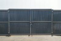 China 1.5m Two Leaf Double Metal Garden Fence Gate Hot Dipped Galvanized 60x60mm Posts for sale