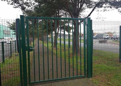 China Hot Dip Galvanized Iron Garden Gate 3D Model 32x32mm Rail Custom Sizes for sale
