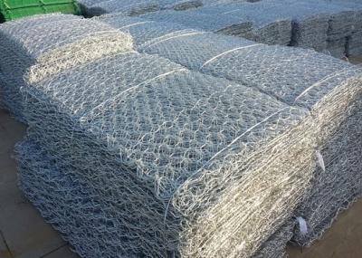 China Heavy Zinc Hexagonal Woven Gabion Basket 2.7mm Wire with 245g/m² Galvanization for Construction Reinforcement for sale