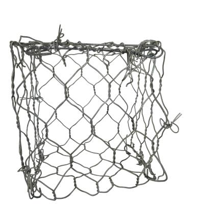 China Zinc Coating Gabion Mesh Fence 200mm Galvanized Retaining Wall Systems 80x100mm for sale