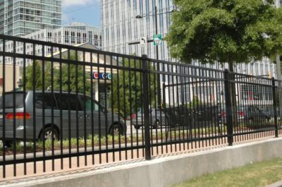 China OHSAS 18001 Square Post Garden Wire Mesh Fencing 1.8m x 2.4m Welded Panel for sale