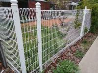 China Triangle Black Steel Bending Roll Top Fence Hot Dipped Galvanized for sale