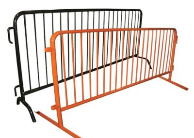 China Powder Coated H1.5m Portable Crowd Control Barrier with 1.2-2.0mm Tube Thickness and Multiple Foot Options for sale