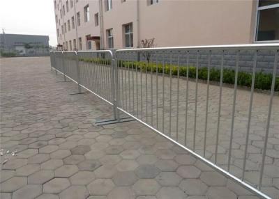 China H0.9m Hot-Dipped Galvanized Crowd Control Barrier with 20-48mm Frame Options for Event Security and Traffic Management for sale
