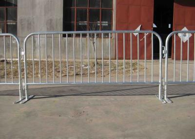 China HGMT Interlocking Hinge Crowd Barrier Fencing 2.4m Length 1.2m Height with Hot-Dipped Galvanized Finish for sale