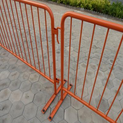 China Crowd Control Barrier Fencing Safety Orange PVC Coated 40 Inch Height Bridge Feet for sale