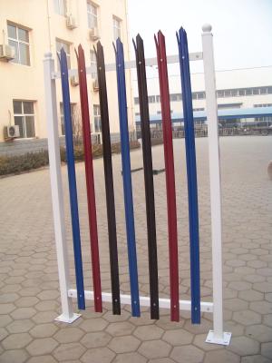 China Industrial 2.4m Height Tubular Steel Palisade Fence Powder Coated 40x40mm Angle Rails for sale