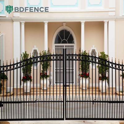 China Eco-Friendly Tubular Steel Fence 85-90% Recycled Content 1.2m-2.4m Height Customizable for sale