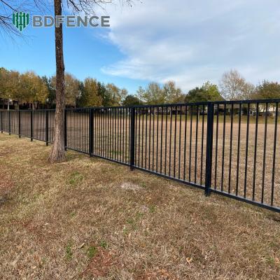 China Weather-Resilient Tubular Steel Fence 1.5m-2.4m Height Hot-Dipped Galvanized Powder Coated for sale