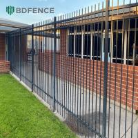 China UV Protected Tubular Steel Fence Colorfast 1.5m-2.4m Height Customizable for sale