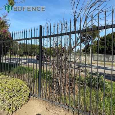 China Vibration Dampening Tubular Steel Fence Machinery Protection 1.5m 2.0m Height for sale