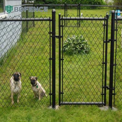 China Galvanized Chain Link Fence 50mm Mesh 1.5m Height for Sports Field School Stadium for sale