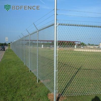 China Galvanized PVC Coated Chain Link Fence 50mm Mesh 1.8m Height for Seaside for sale