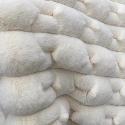 China SL Custom Color Soft Fluffy Fabric Material High Static Resistance 10 Pcs MOQ for sale