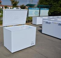 China Commercial Large Capacity Freezer with Long Working Life and Horizontal Copper Tube Design for sale