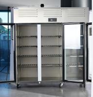 China Multi-climate Commercial Kitchen 3 Door Glass Reach-in Refrigerator for Hotel Restaurant for sale