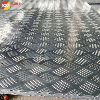 China 3003 Aluminum Checker Plate Sheet 5754 Embossed Aluminum Tread Plate for Anti Slip Stairs for sale