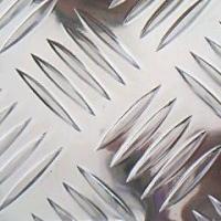 China Custom1xxx 3xxx 5xxx 1.0mm Diamond Embossed Aluminium Checkered Sheet Cutting Welding Services for sale