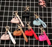 China Korean PU Leather Keychain with Custom Printing - 1000pcs MOQ, 15-Day Production, ISO9000 Certified for sale